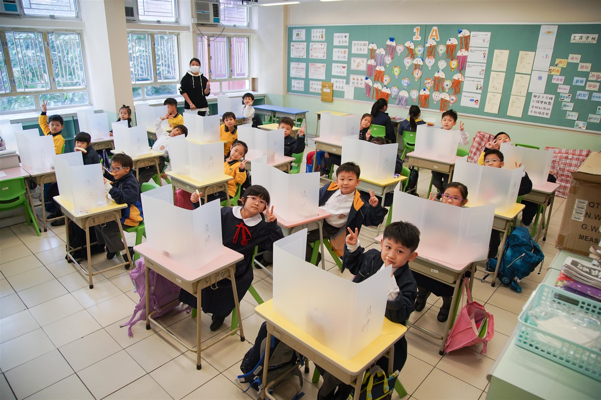 2022年12月1日恢復全日面授上課