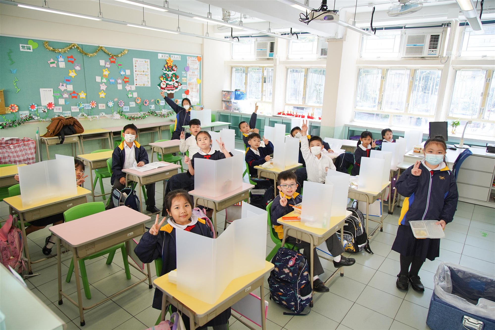 2022年12月1日恢復全日面授上課